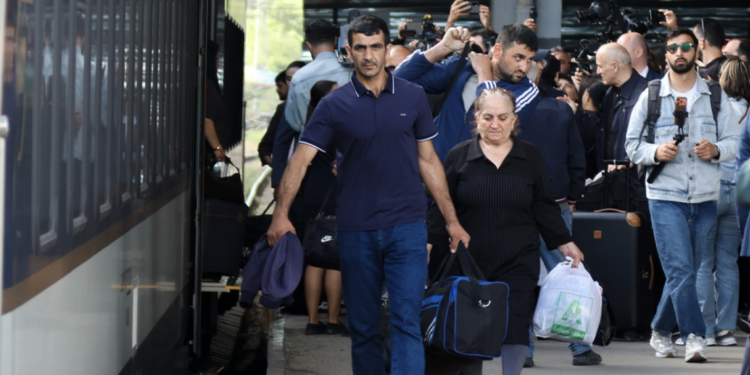 Baku-Tbilisi rail service resumes - Georgia Today